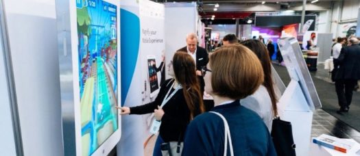 8 Cool Tech Ideas to Make Your Trade Show Booth Stand Out (2023)