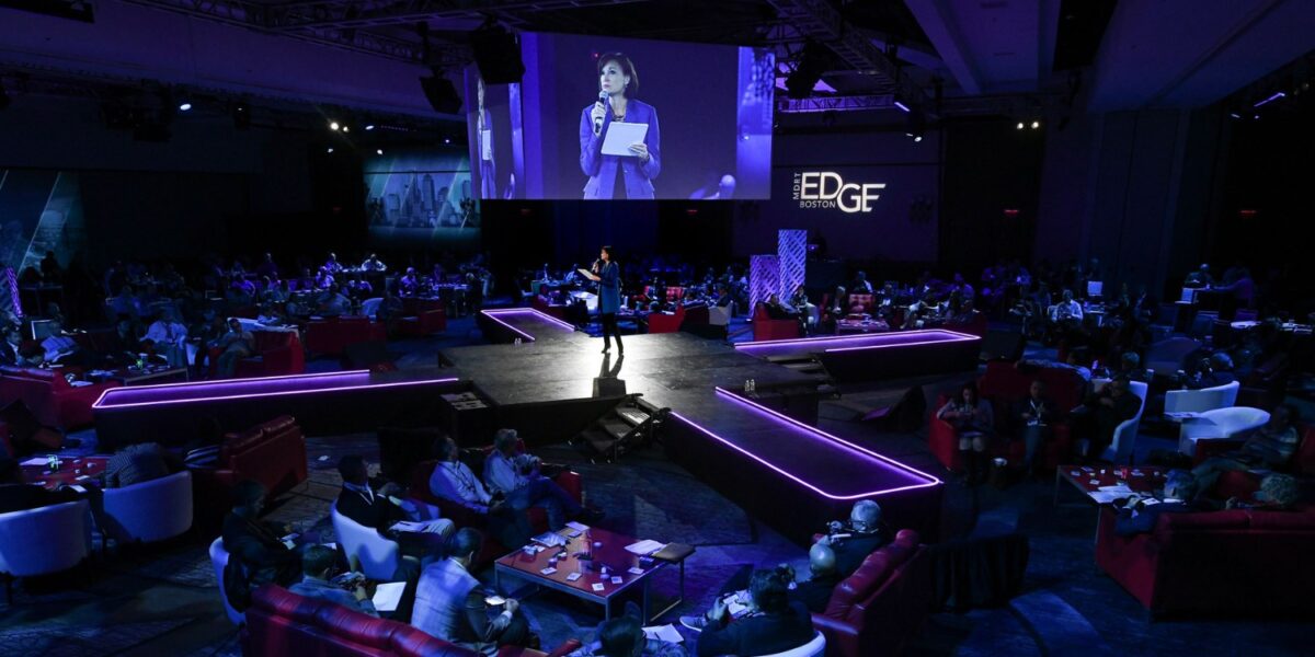 Our Favorite Fresh Stage Design & General Session Ideas for 2024